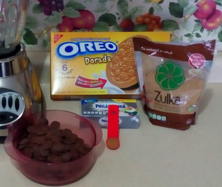 Bolitas con Galletas Oreo Doradas - Pasteles D' Lulú